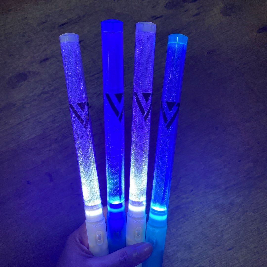 SEVENTEEN SVT KPOP PENLIGHT LIGHTSTICK, Hobbies & Toys, Memorabilia ...