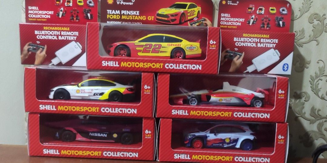 Shell race car series, Hobbies & Toys, Collectibles & Memorabilia ...