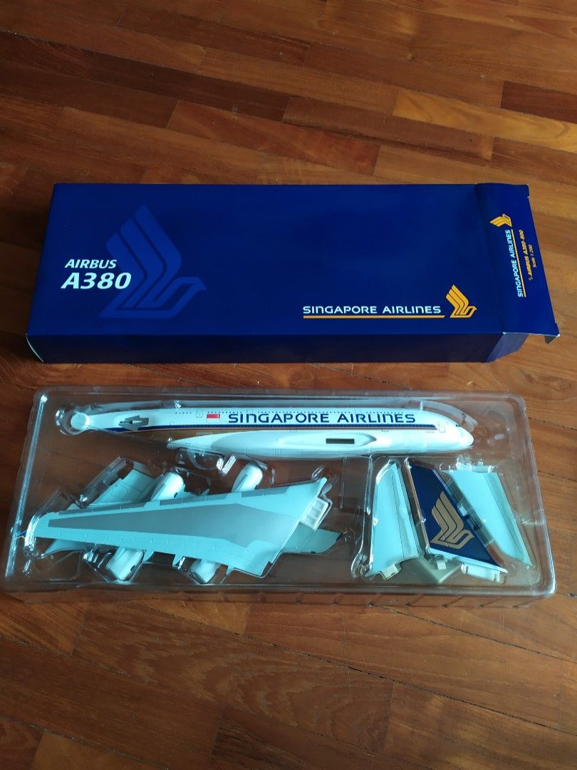 SIA A380 Model, Hobbies & Toys, Memorabilia & Collectibles, Vintage ...