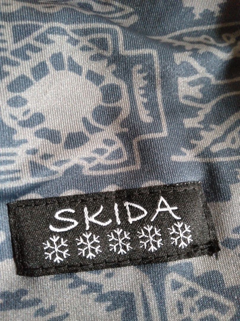 Skida, Men's Fashion, Watches & Accessories, Caps & Hats on Carousell
