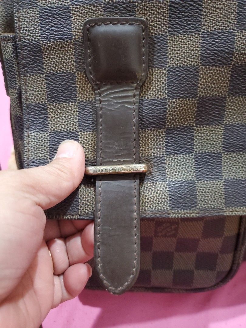 Slempang kulit elvi, Barang Mewah, Tas & Dompet di Carousell