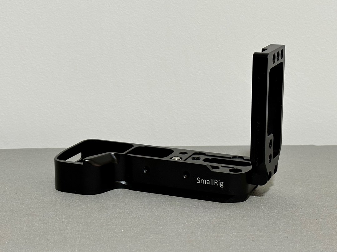 SmallRig A73 L Plate for Sony A7M3 A7R3 L-Bracket for Sony A7III ...