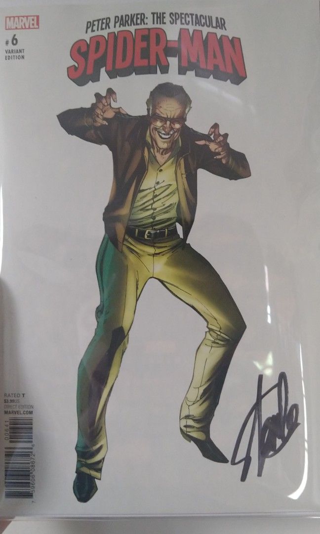 Stan Lee Signed Comic Book with Certificate, Hobbies & Toys, Books ...