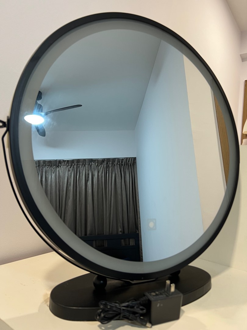 Table Mirror LED, Furniture & Home Living, Home Decor, Mirrors on Carousell