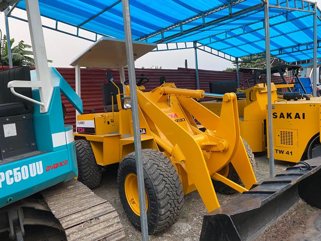 TCM wheel loader payloader mini loader, Commercial & Industrial ...