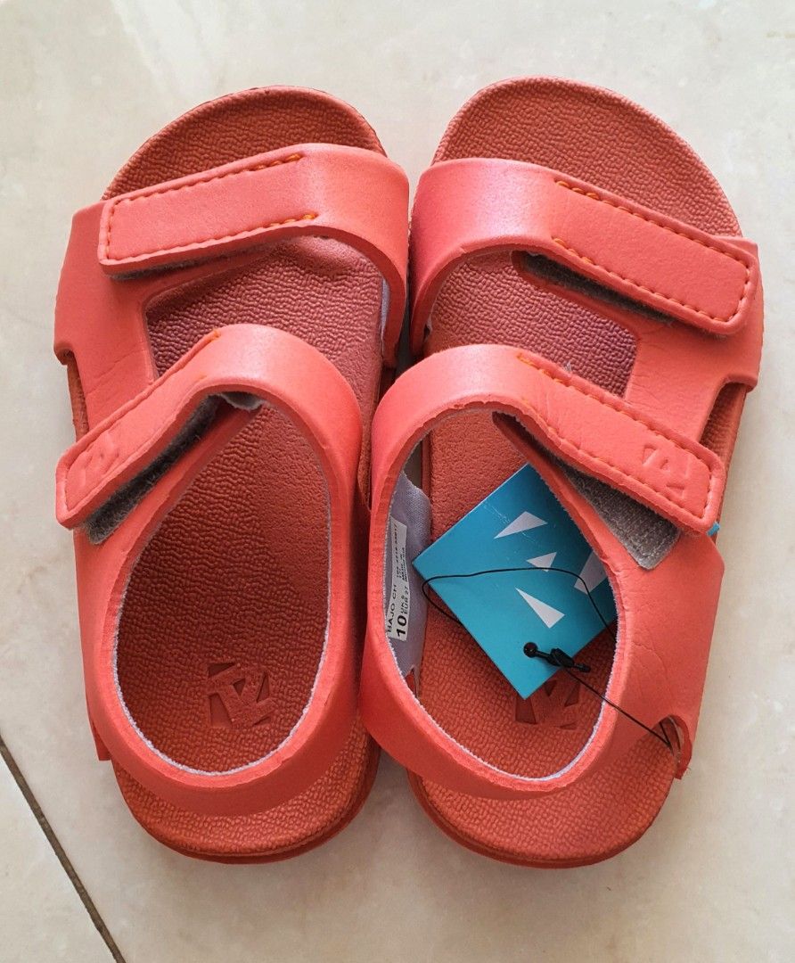 TOEZONE sepatu sendal anak new, Bayi & Anak, Lainnya di Carousell