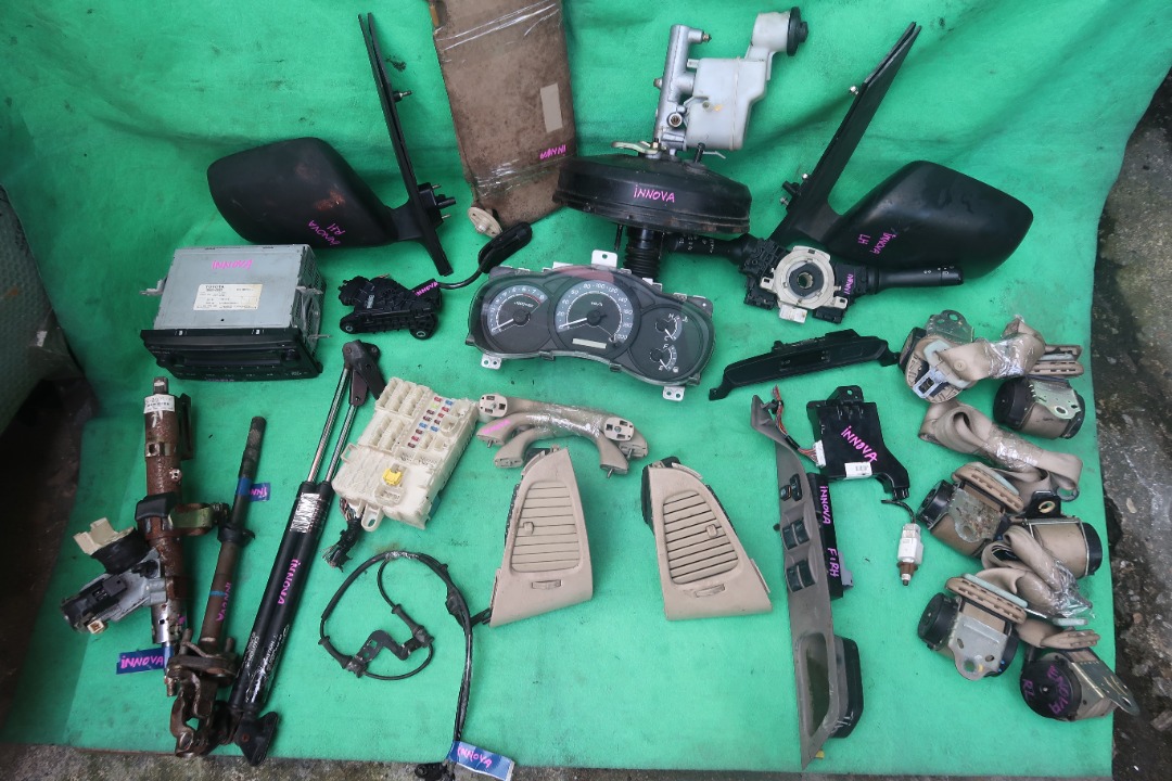 toyota innova meter, Auto Accessories on Carousell