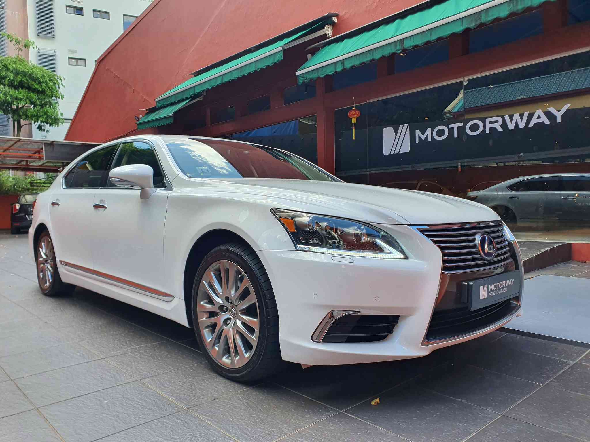 TOYOTA LEXUS LS600HL CVT, Cars, Used Cars on Carousell