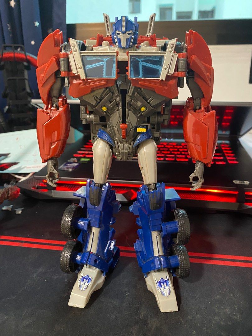 Transformers Prime Optimus Prime figure, Hobbies & Toys, Toys & Games ...