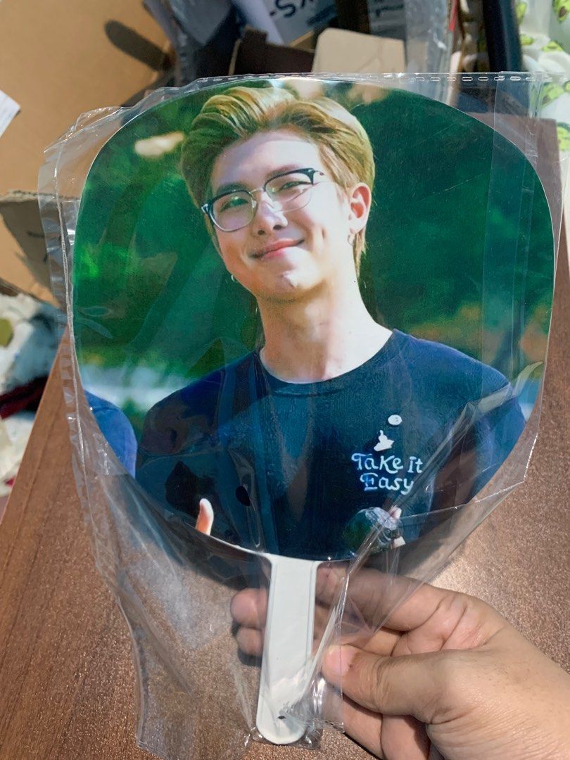 TXT BTS Seventeen Tomorrow x Together Hand Fan, Hobbies & Toys ...