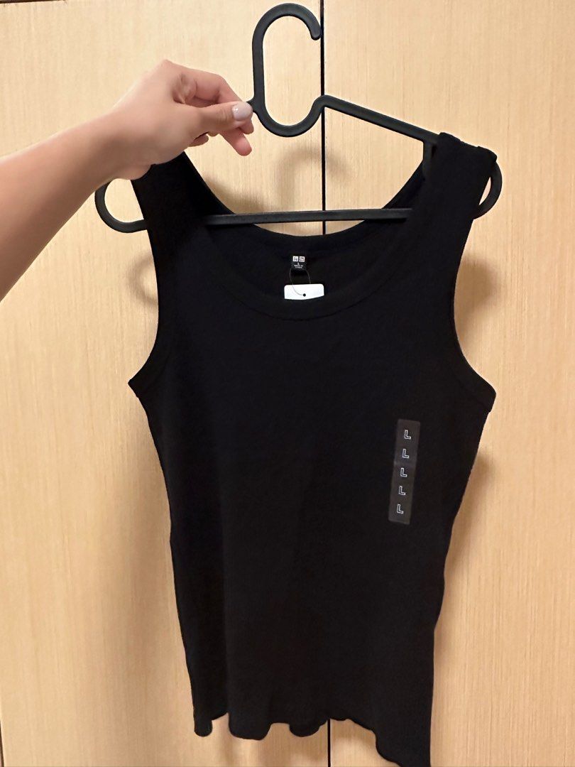 Uniqlo Black Sando Top, Women's Fashion, Tops, Sleeveless on Carousell