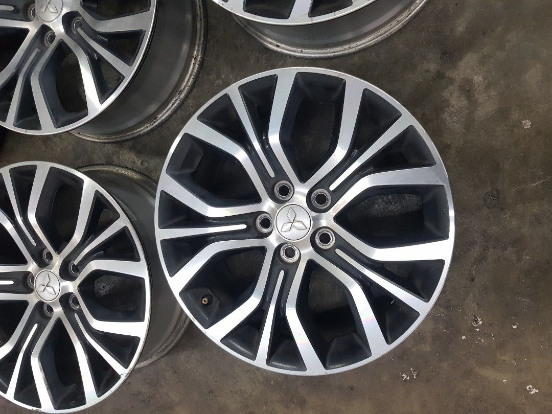Used Original 18" Mitsubishi Outlander Rims Only, Car Accessories ...