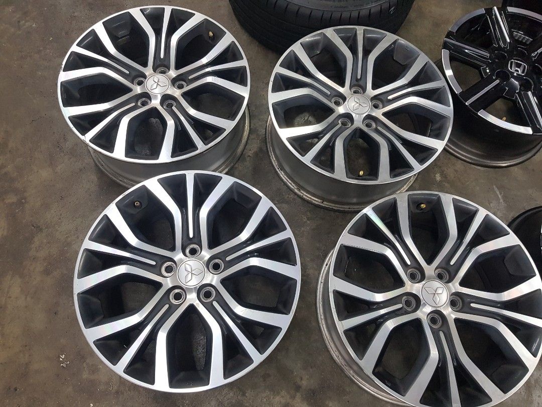 Used Original 18" Mitsubishi Outlander Rims Only, Car Accessories ...