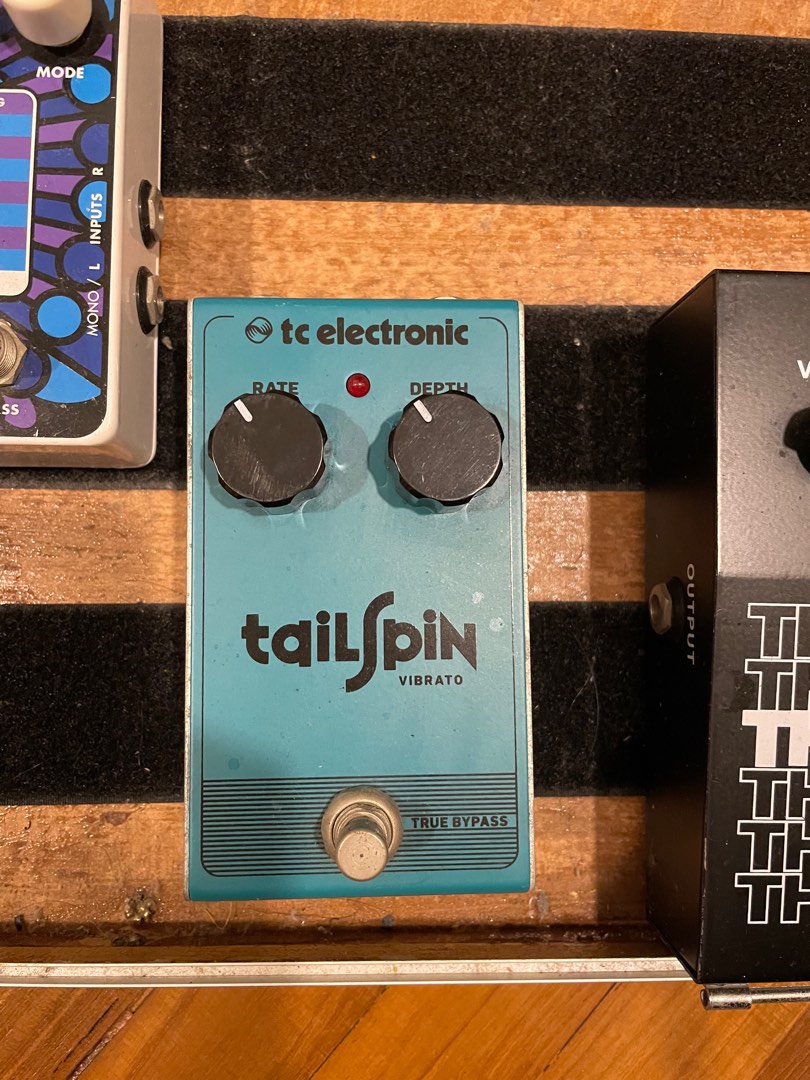 Tremelo and Octave Pedals, Hobbies & Toys, Music & Media, Music ...