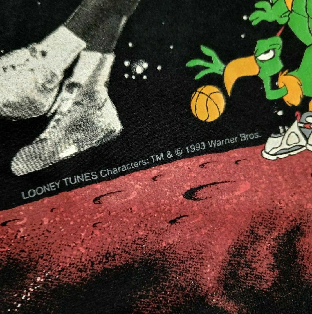 Vintage '93 Nike Space Jam T-shirt, Men's Fashion, Tops & Sets, Tshirts ...