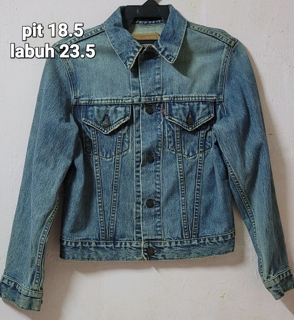 Vintage Levis jaket 90s, Men's Fashion, Activewear on Carousell