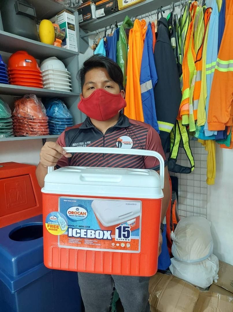 15L Cooler box Orocan, Food & Drinks, Chilled & Frozen Food on Carousell