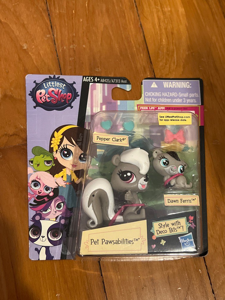 2014 Littlest Pet Shop Pawsabilities (Pepper clark and Dawn Ferris ...