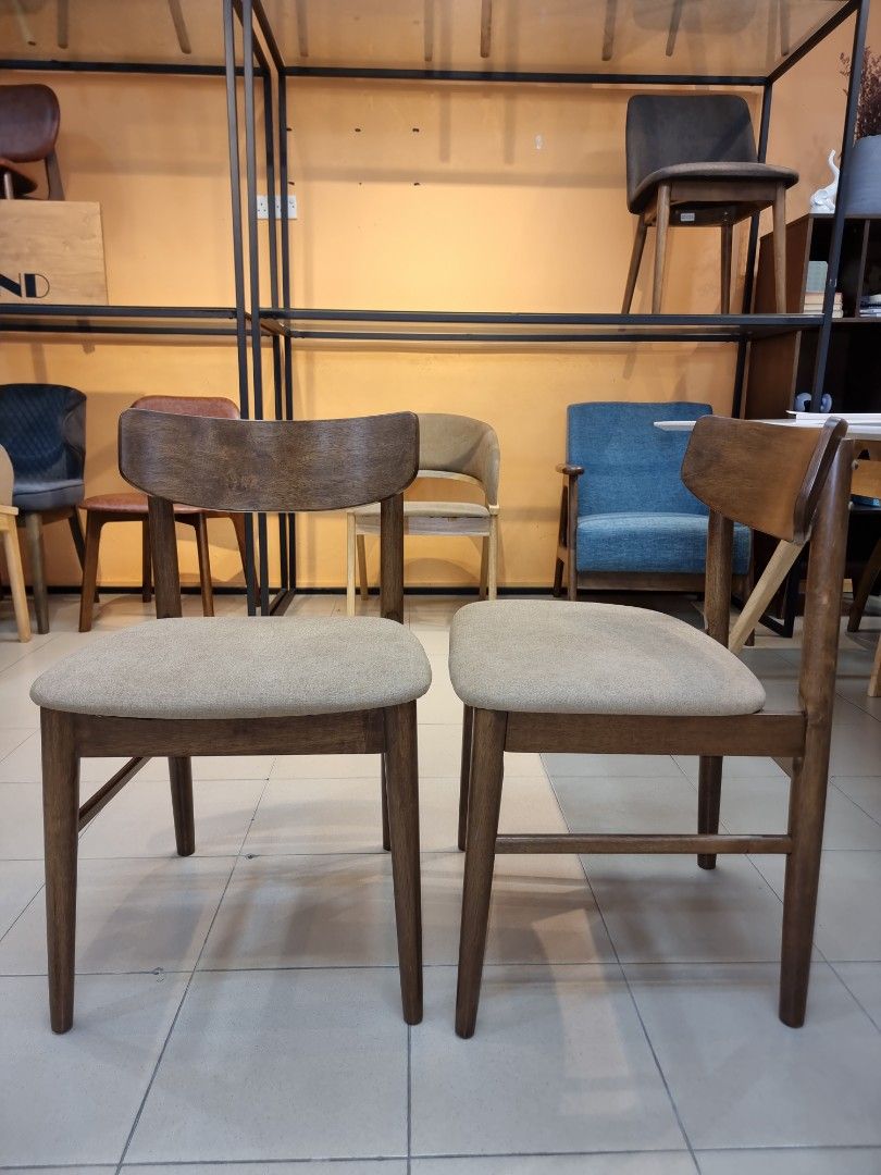 [4 units] Dining chairs/Kerusi Kayu Padu Kayu Getah - Full Solid ...