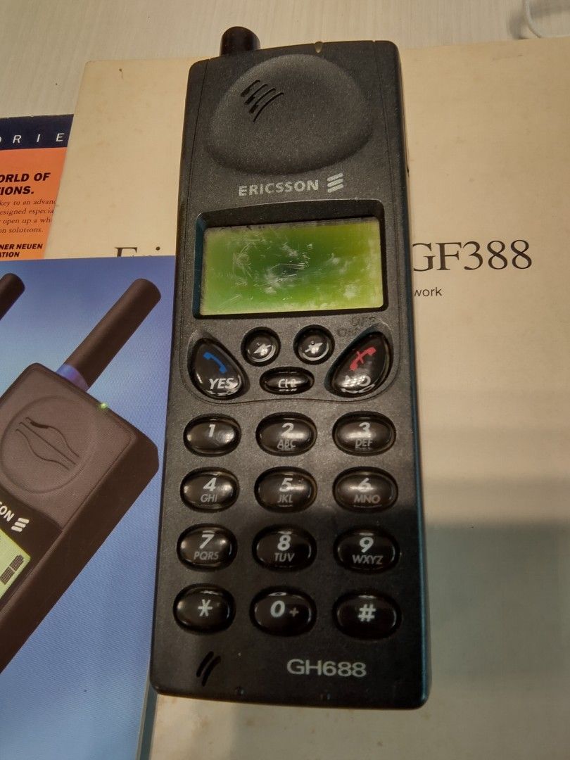 2 x Ericsson GH688 mobile phones, Mobile Phones & Gadgets, Mobile ...
