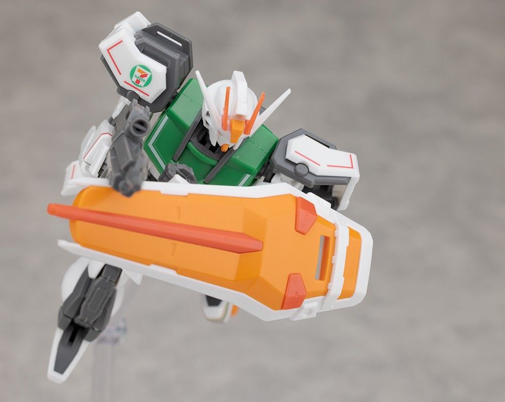7-Eleven X Gundam Strike gundam 711 Color EG 1/144 Gunpla Model kit ...
