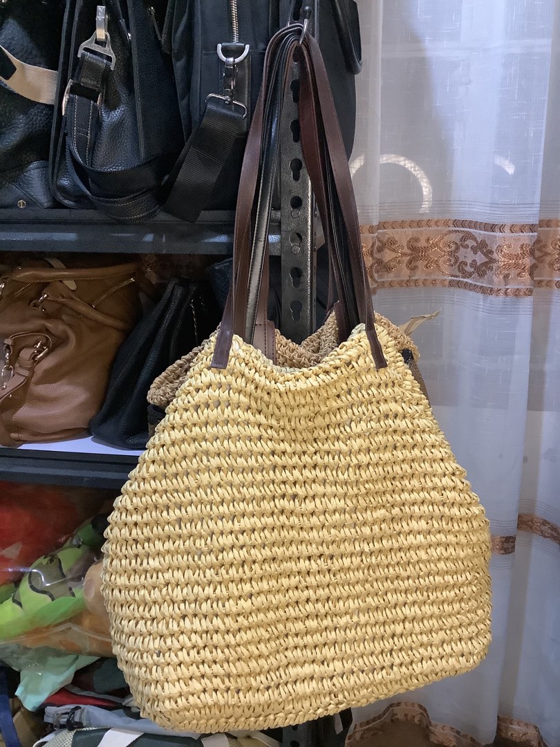 Abaka Bag, Women's Fashion, Bags & Wallets, Beach Bags on Carousell