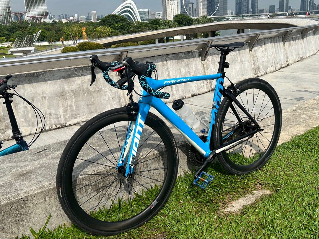 Aero Road Bike Giant Propel SLR2 with 50mm carbon wheels , Sports Equipment, Bicycles & Parts ...
