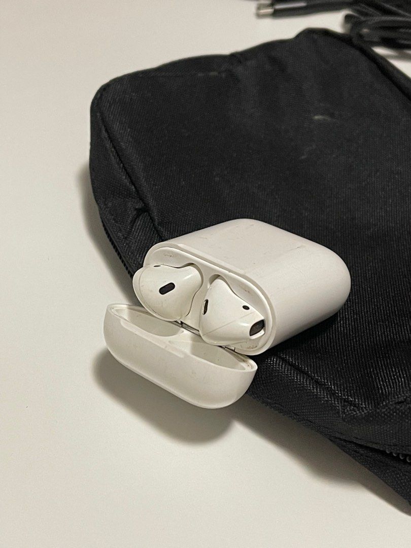Apple Airpods Gen 1, Audio, Earphones on Carousell