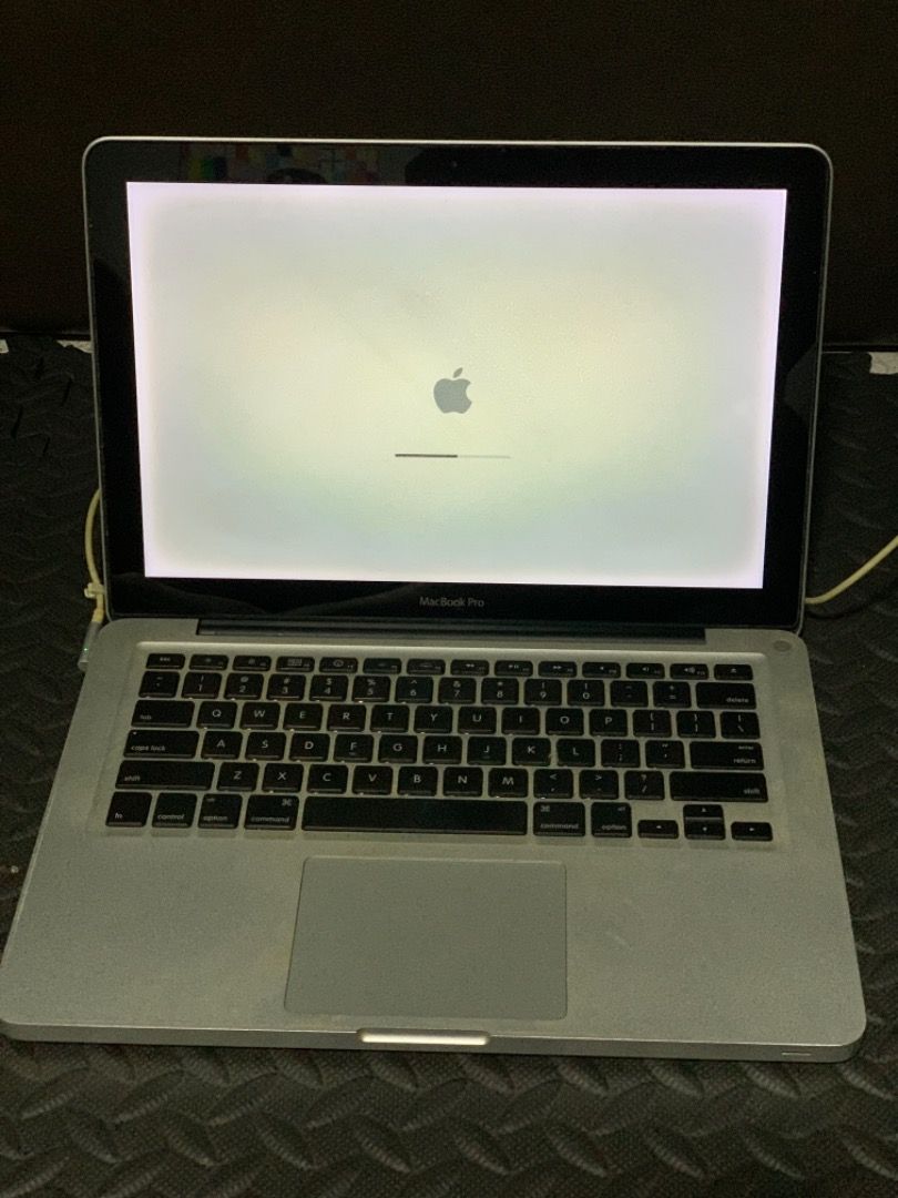 Apple Macbook Pro Mid 2010 Laptop, Computers & Tech, Laptops ...