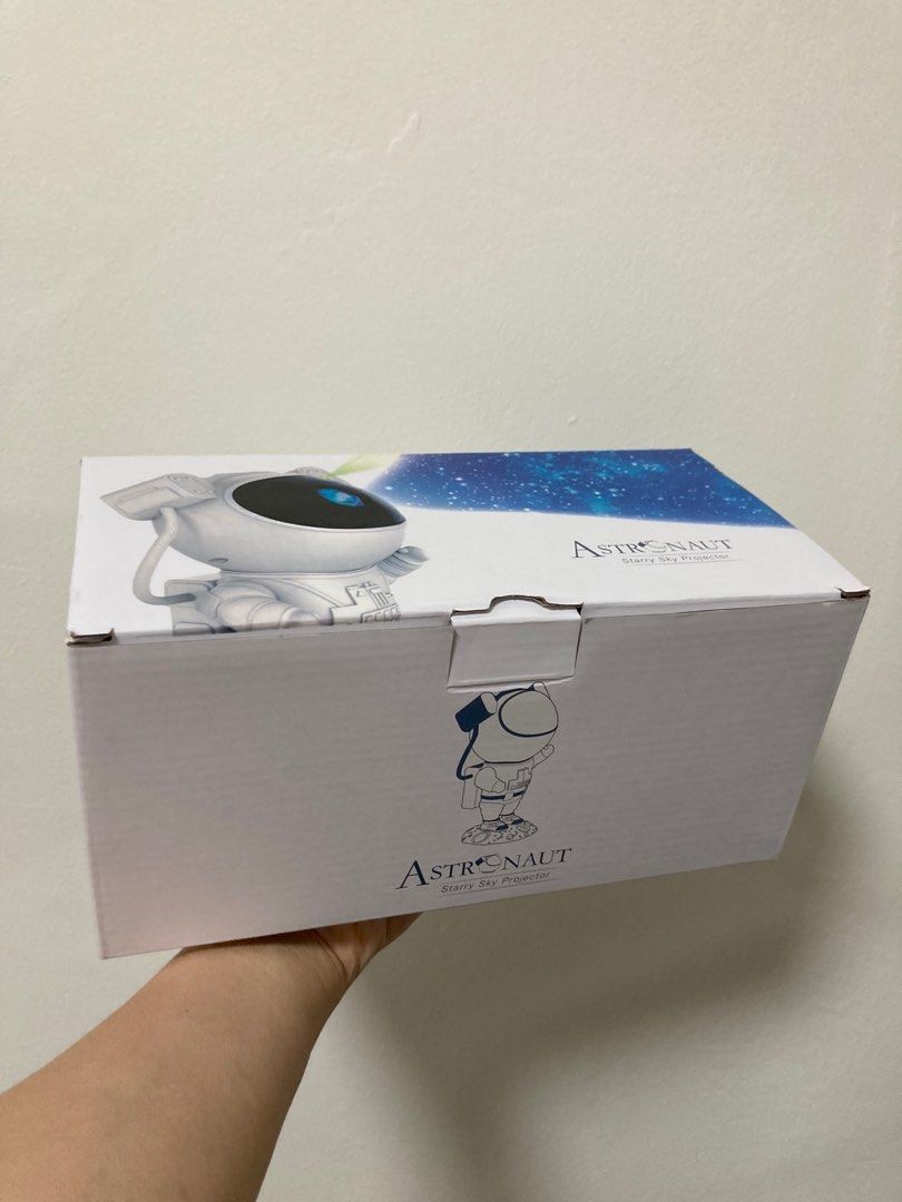 Astronaut starry night projector, TV & Home Appliances, TV ...
