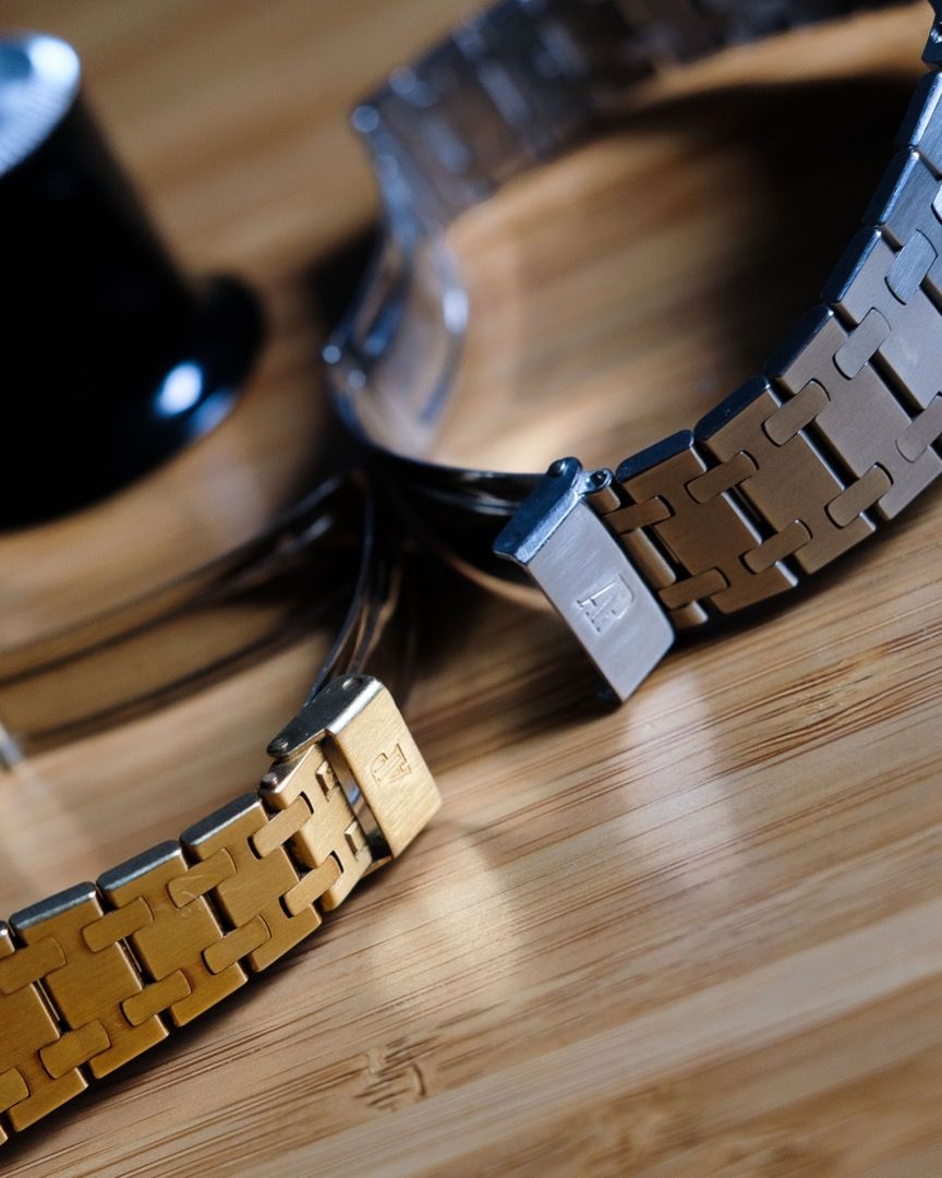 Audemars Piguet "Rectangular" Royal Oak 6009BA mid-size full gold ...