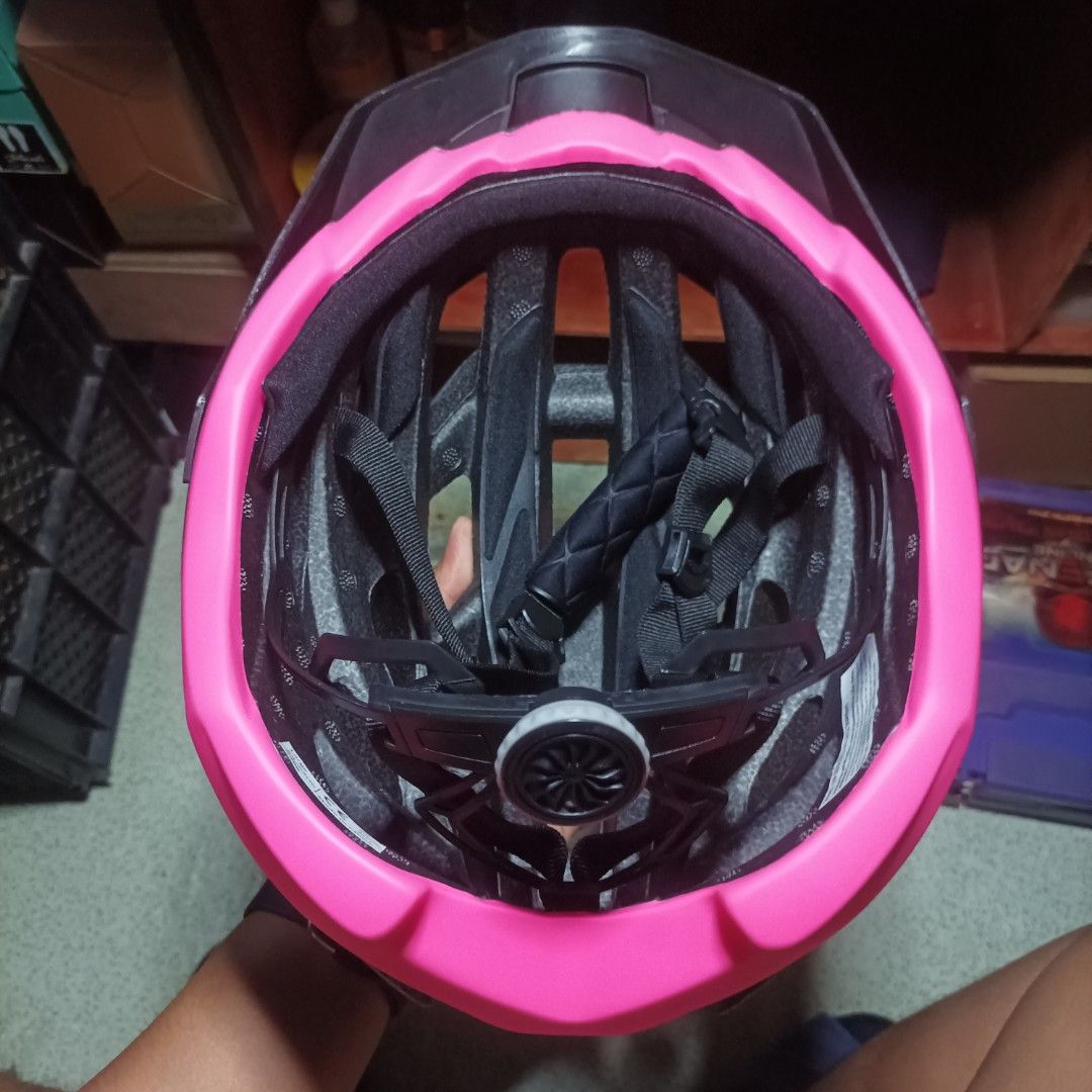 AXCS Helmet SM Brand, Sports Equipment, Bicycles & Parts, Bicycles on ...