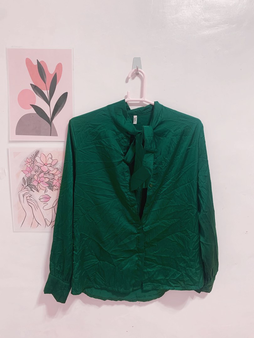 Bossy Top, Women's Fashion, Tops, Longsleeves on Carousell