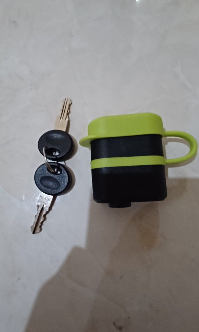 Buzzrack Bike Rack Pin Lock, Sports Equipment, Bicycles & Parts ...