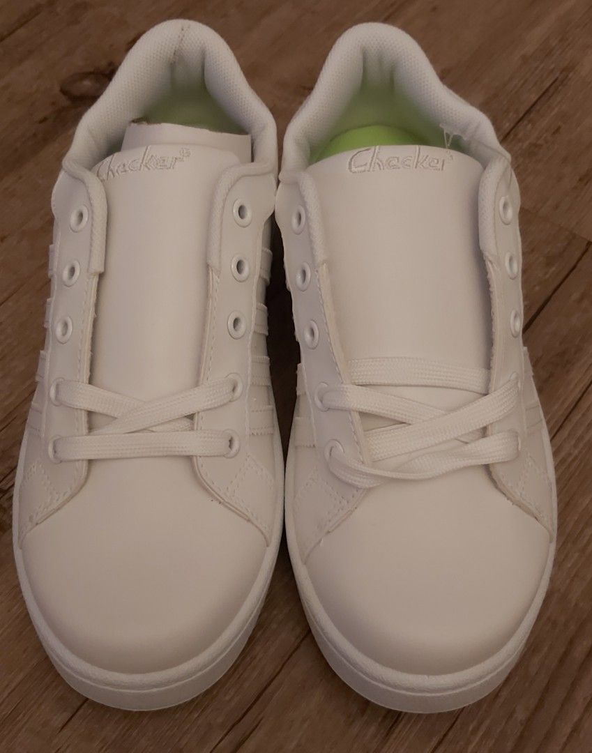 Checker School Shoes, Babies & Kids, Babies & Kids Fashion on Carousell