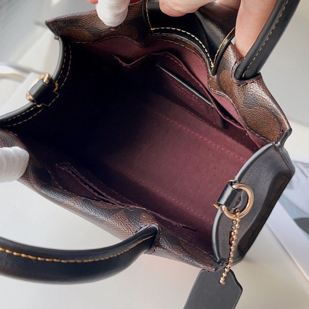 Coach Tote Bag With Patches, Women's Fashion, Bags & Wallets, Tote Bags ...