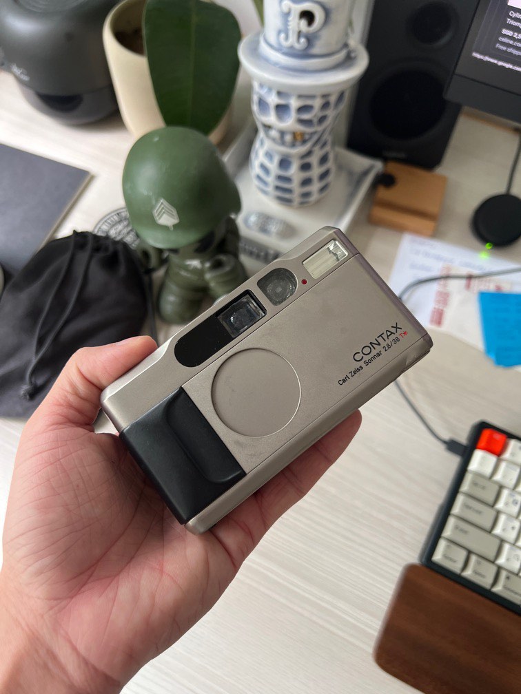 Contax T2 with databack, Photography, Cameras on Carousell
