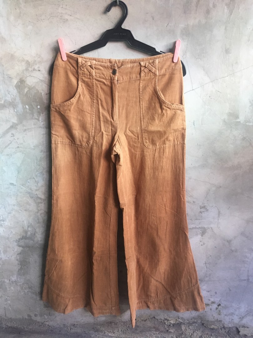 Corduroy squarepants, Women's Fashion, Bottoms, Jeans on Carousell