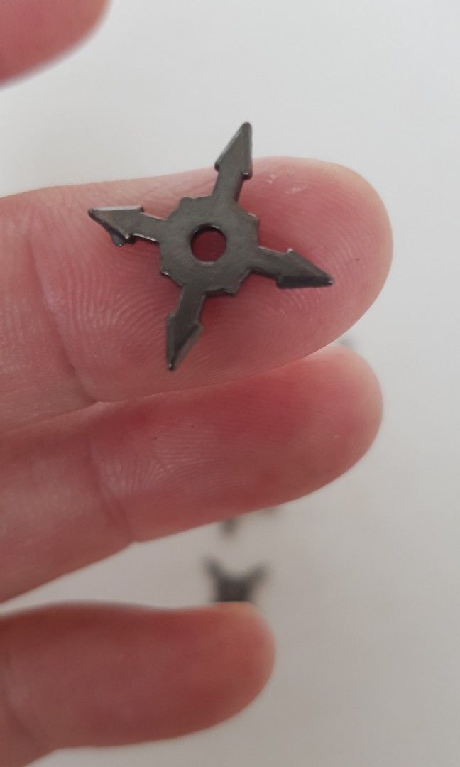 Crazy Owner 1/6 scale Ninja Throwing Stars metal, Hobbies & Toys, Toys ...