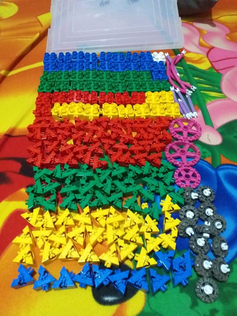 Crevel building blocks, Hobbies & Toys, Toys & Games on Carousell