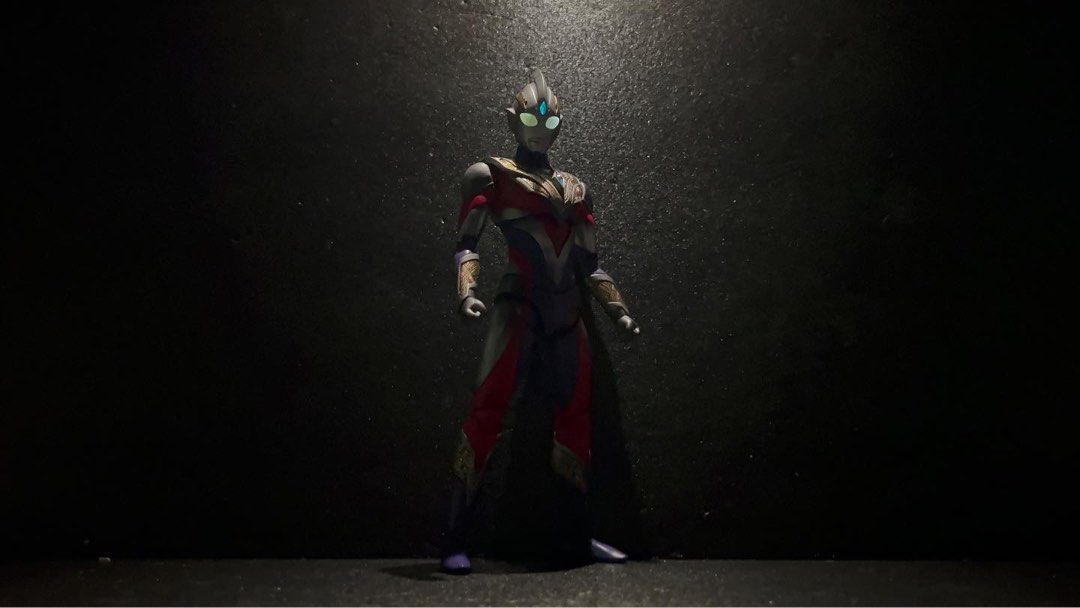 Custom painted figure rise standard ultraman trigger, Hobbies & Toys ...