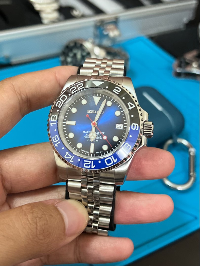 Custom Seiko Batman Blue Dial (Seiko NH35A Movement), Men's Fashion ...