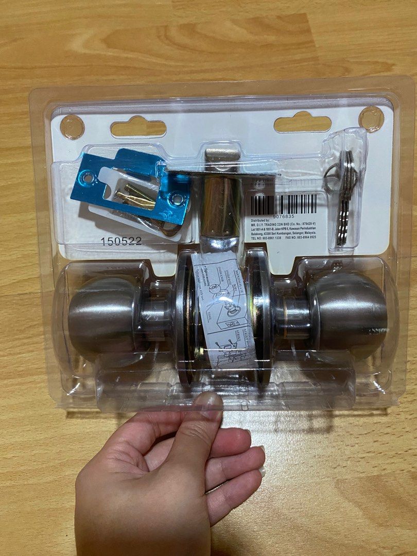 Cylindrical Door Knob Lock (high quality), Furniture & Home Living ...