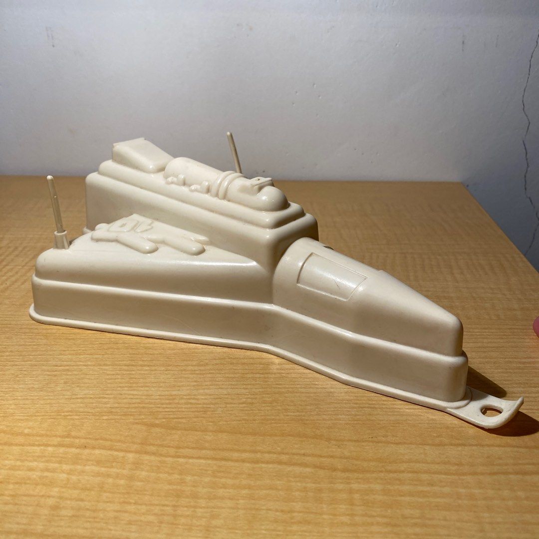 Dessert Mold Fighter Plane Vintage, Hobbies & Toys, Memorabilia ...