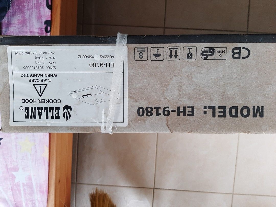 Elaine cooker hood, TV & Home Appliances, Kitchen Appliances, Hobs ...