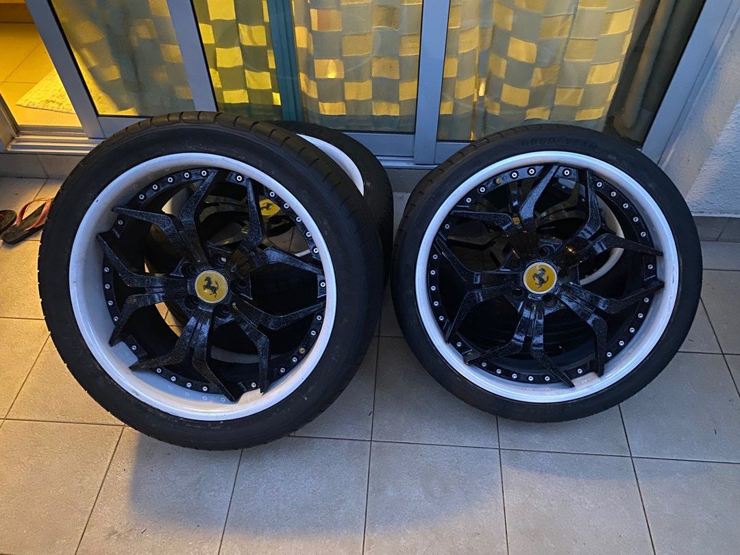 Ferrari sports rims with Goodyear Eagle F1 tyre from Ferrari 430 Spyder ...