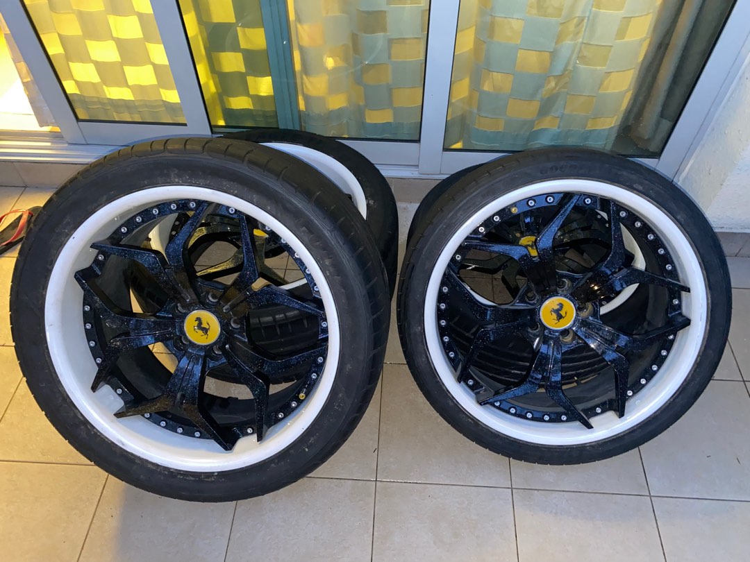 Ferrari sports rims with Goodyear Eagle F1 tyre from Ferrari 430 Spyder ...