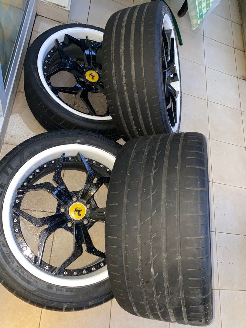 Ferrari sports rims with Goodyear Eagle F1 tyre from Ferrari 430 Spyder ...
