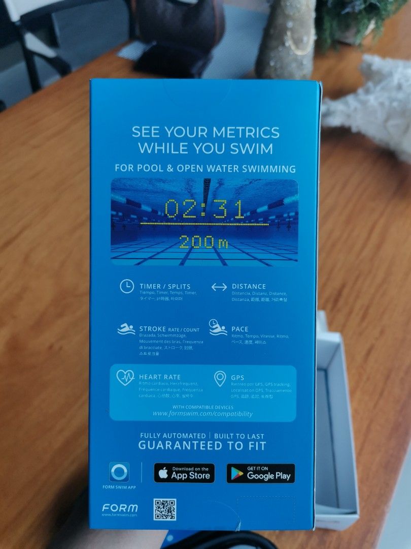 Form SMART Swim Goggles, Men's Fashion, Bottoms, Swim Trunks & Board ...