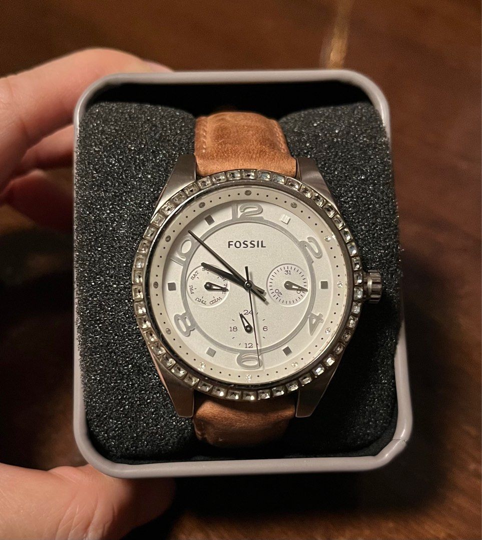 Fossil Watch BQ1227, Women's Fashion, Watches & Accessories, Watches on ...